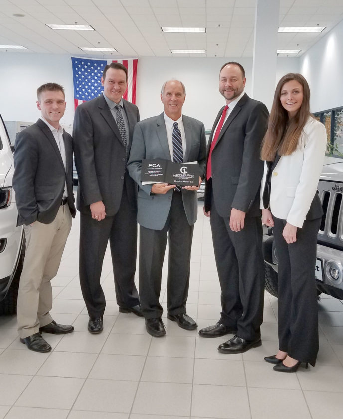 Shimkat Motors receives award | News, Sports, Jobs - Messenger News